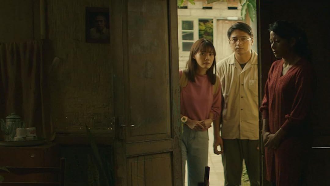 How to watch Kisah Tanah Jawa: Pocong Gundul outside India on Prime ...