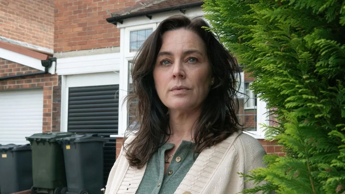 How to Watch The Feud outside the UK - UpNext by Reelgood